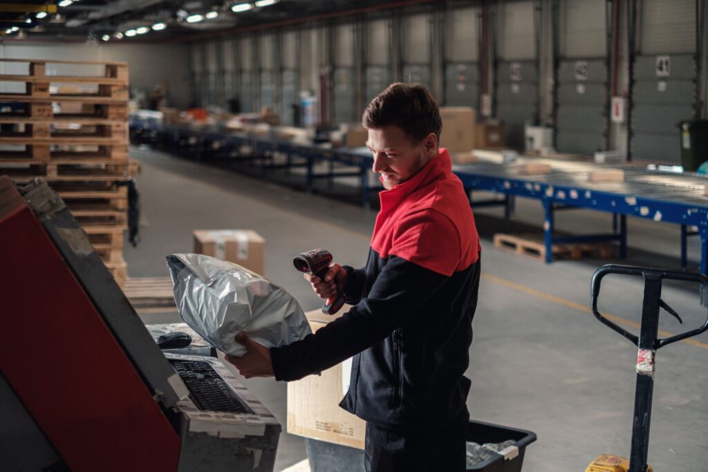 Order Picking Accuracy: Why The 3PL You Partner With Should Prioritize ...